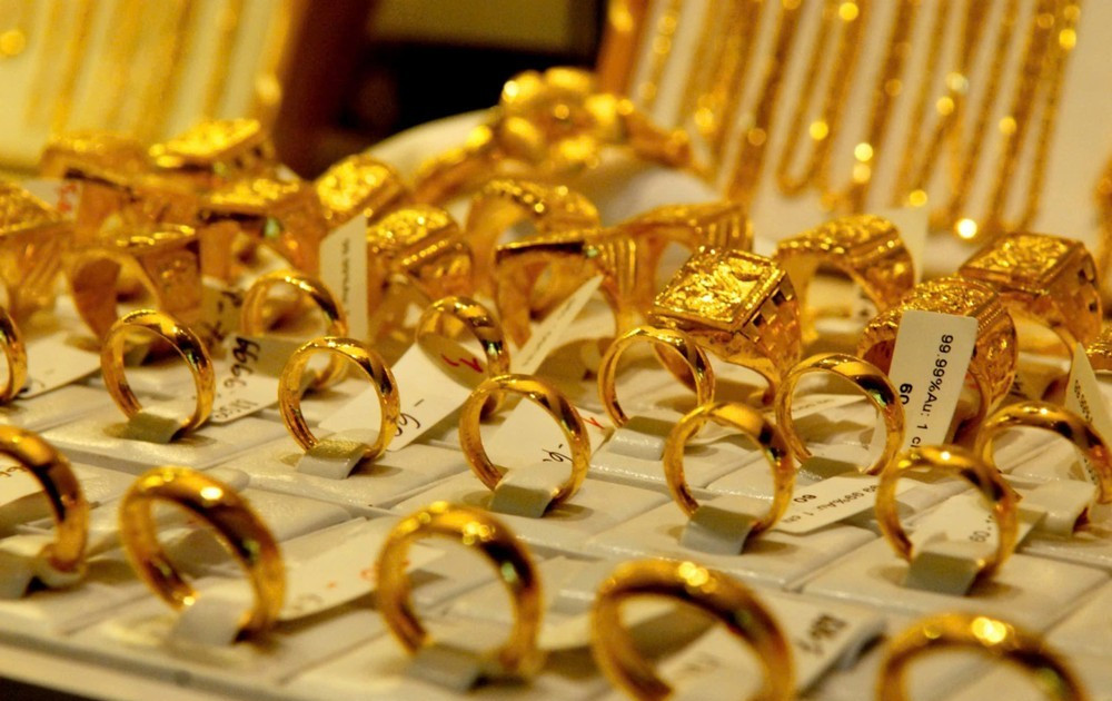 Chiều 16/4, vàng tăng thêm 7 triệu trong vài giờ, lên 115 triệu đồng ...