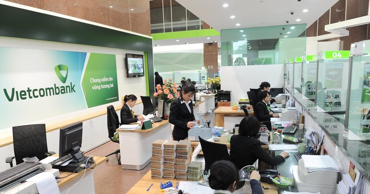 Ngân hàng Vietcombank duy trì lãi suất huy động trong tháng 8/2025 | Thương gia - Thông tin cập ...