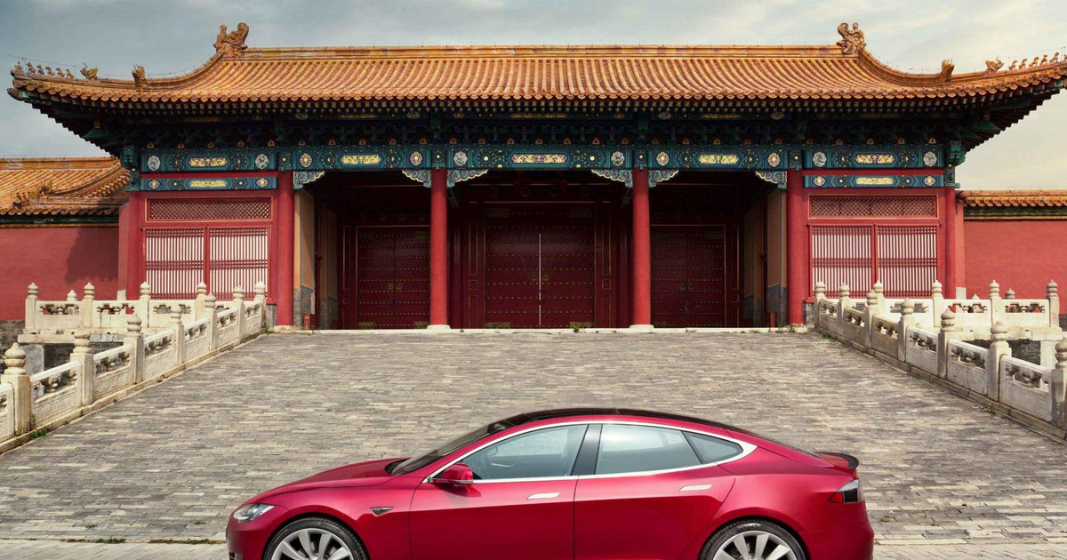 Trung Quốc chiếm gần 40% chuỗi cung ứng pin của Tesla | Thương gia ...