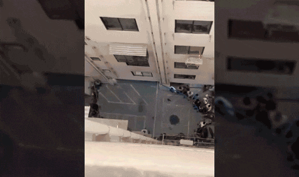 Mắc vào song sắt, người đàn ông thoát nạn khi rơi khỏi tầng 10 xuống ...